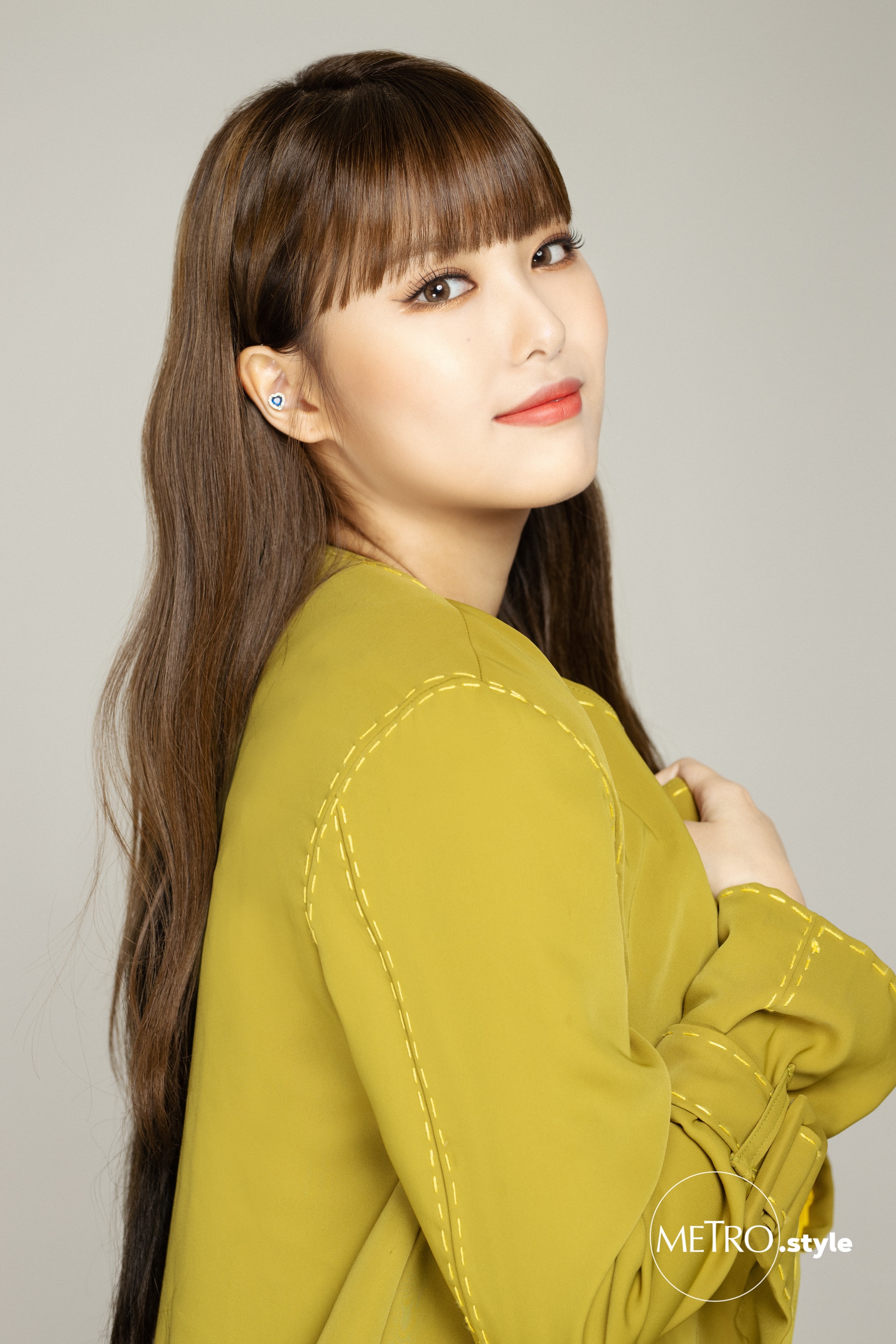 EXCLUSIVE: MOMOLAND's Ahin Talks About Her Fashion And Beauty Choices | Metro.Style